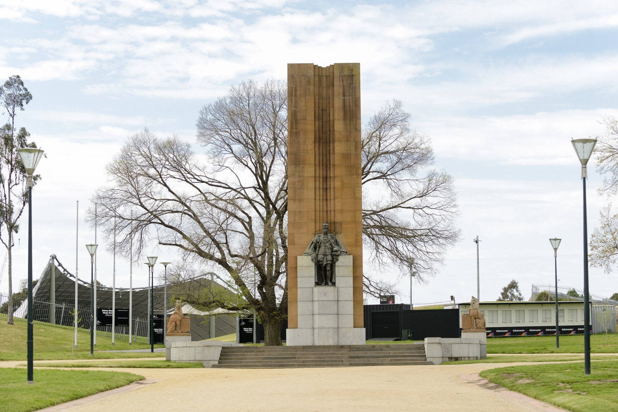 King George V Memorial - City Collection