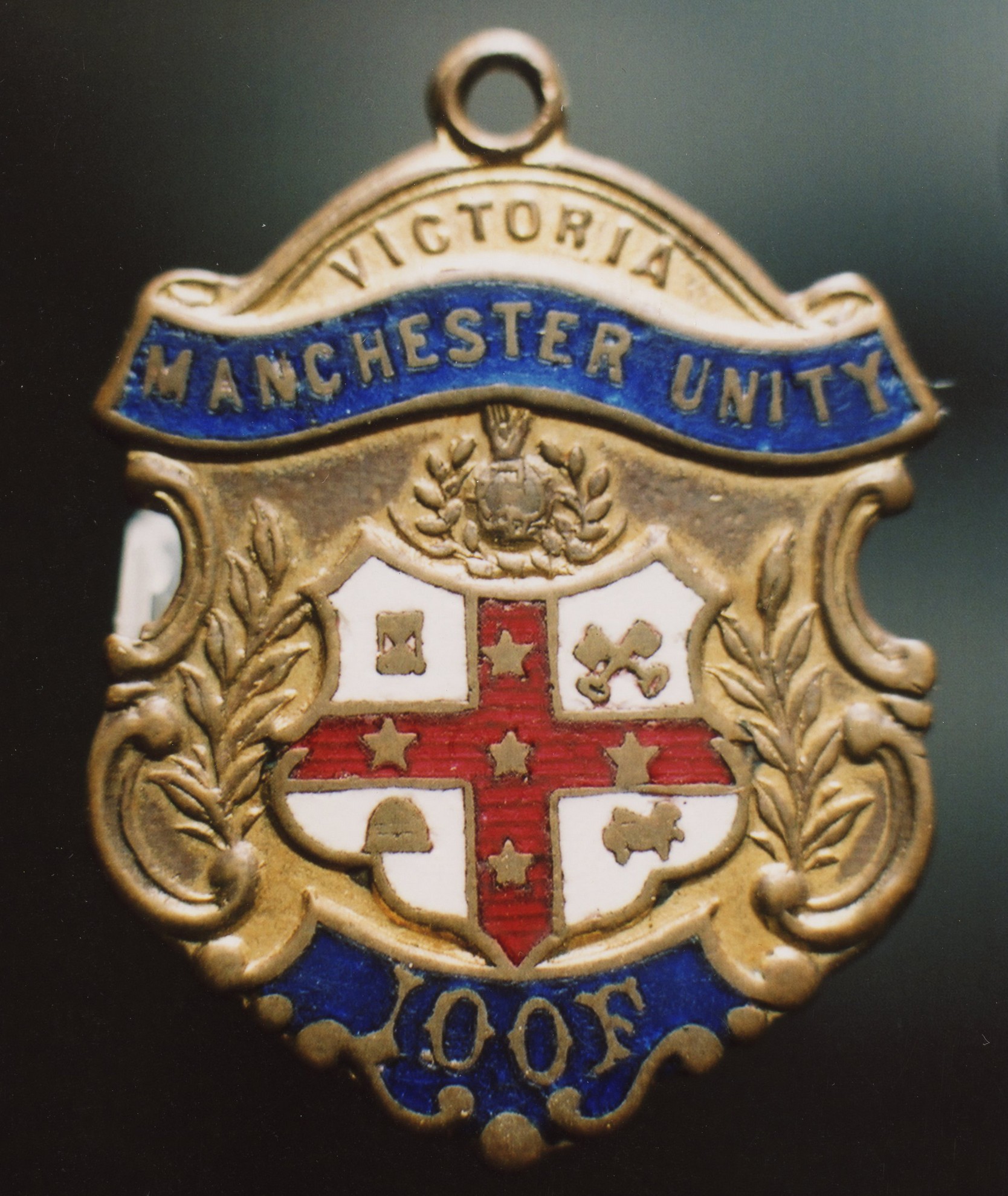 Manchester Unity Independent Order of Oddfellows badge - City Collection