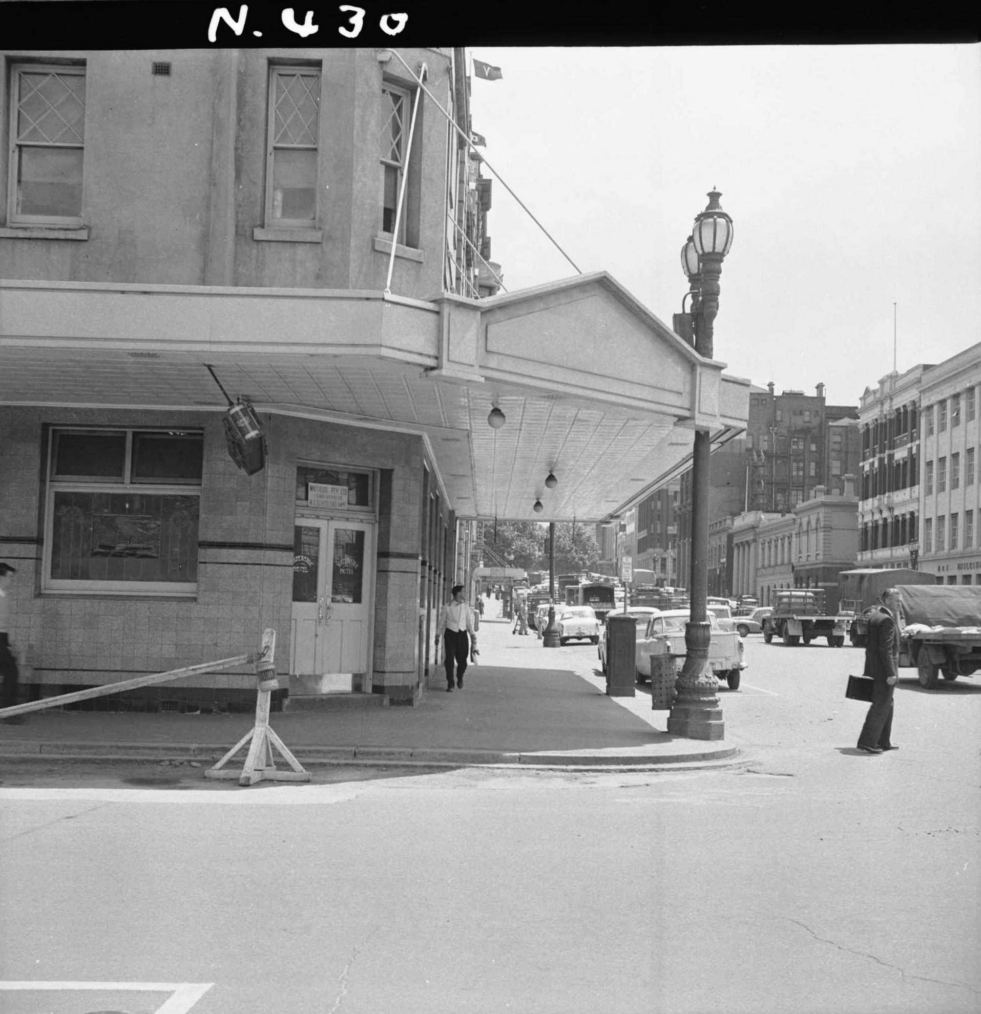 N430 Image showing the Waterside Hotel during construction of the ...