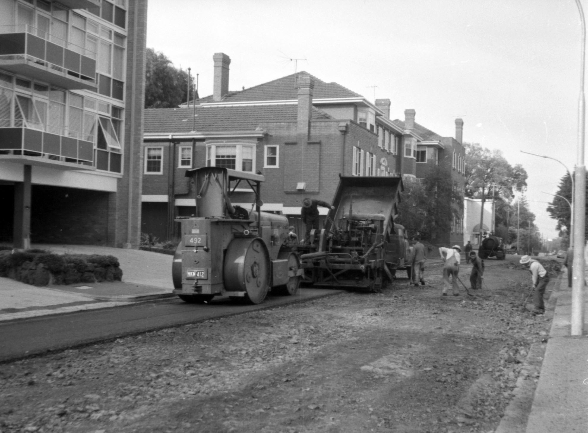 N624 Image showing Walsh Street, South Yarra - City Collection