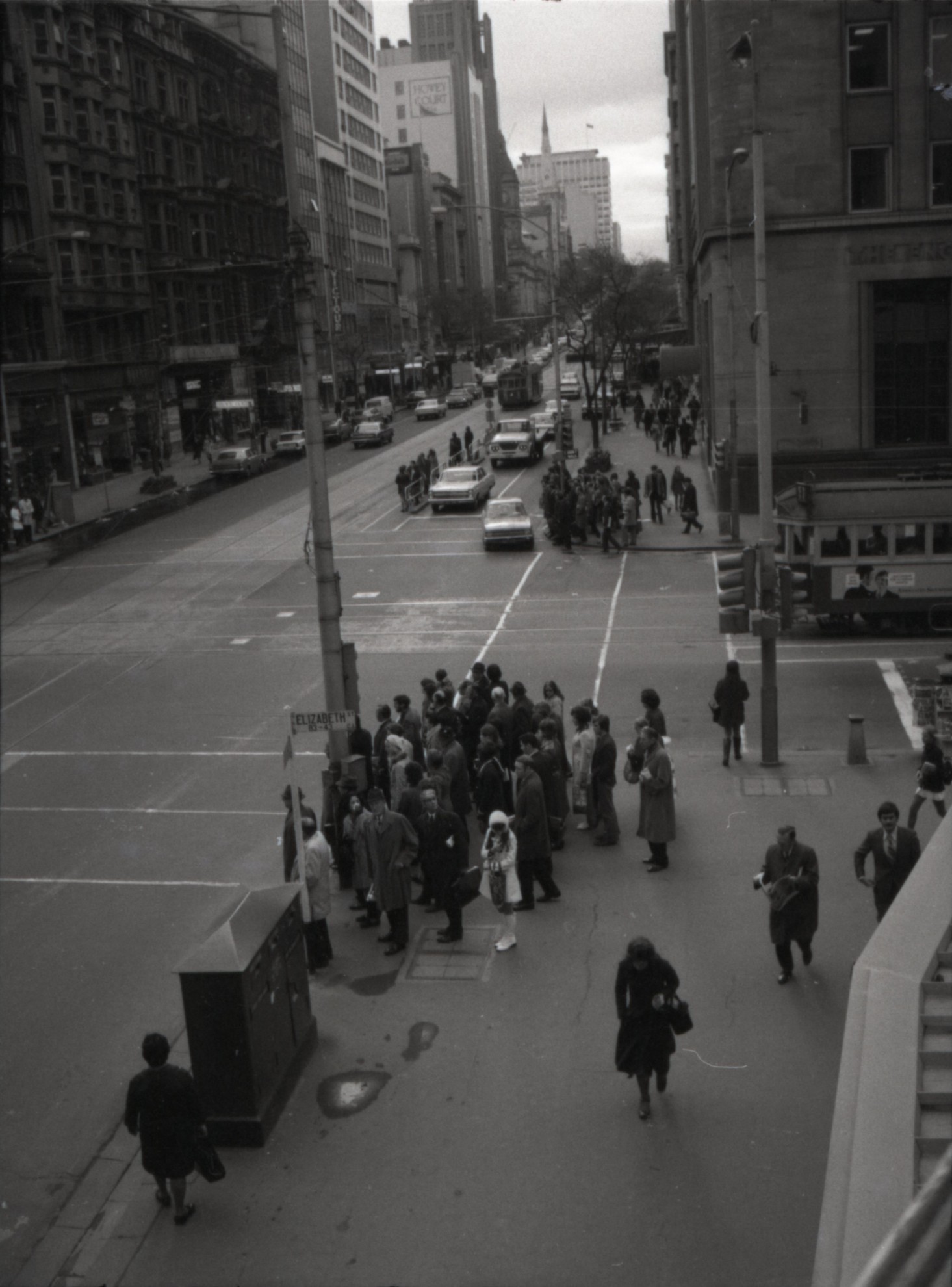 35B-14f Image of pedestrians crossing at Elizabeth Street and Collins ...