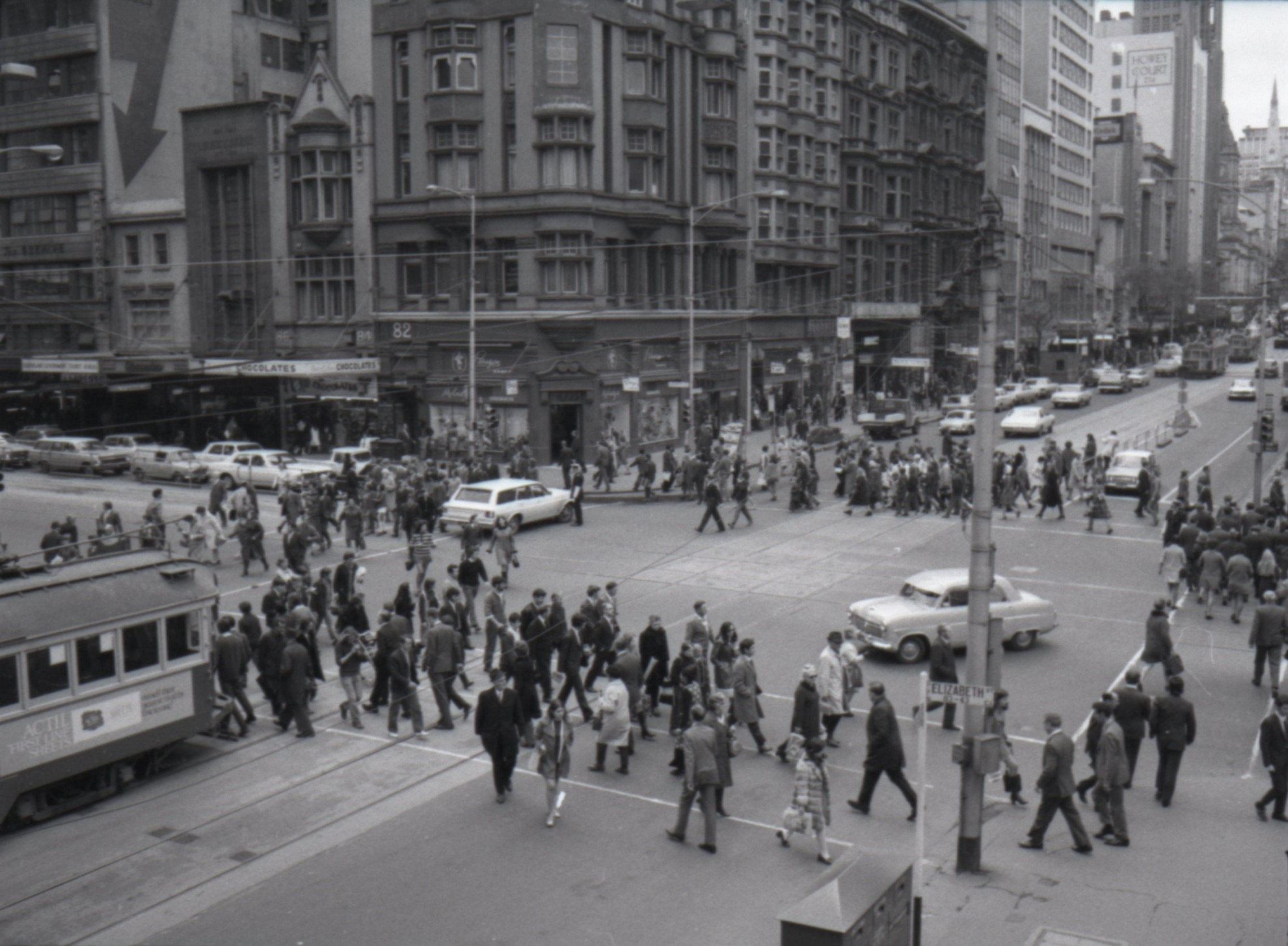 35B-14p Image of pedestrians crossing at Elizabeth Street and Collins ...
