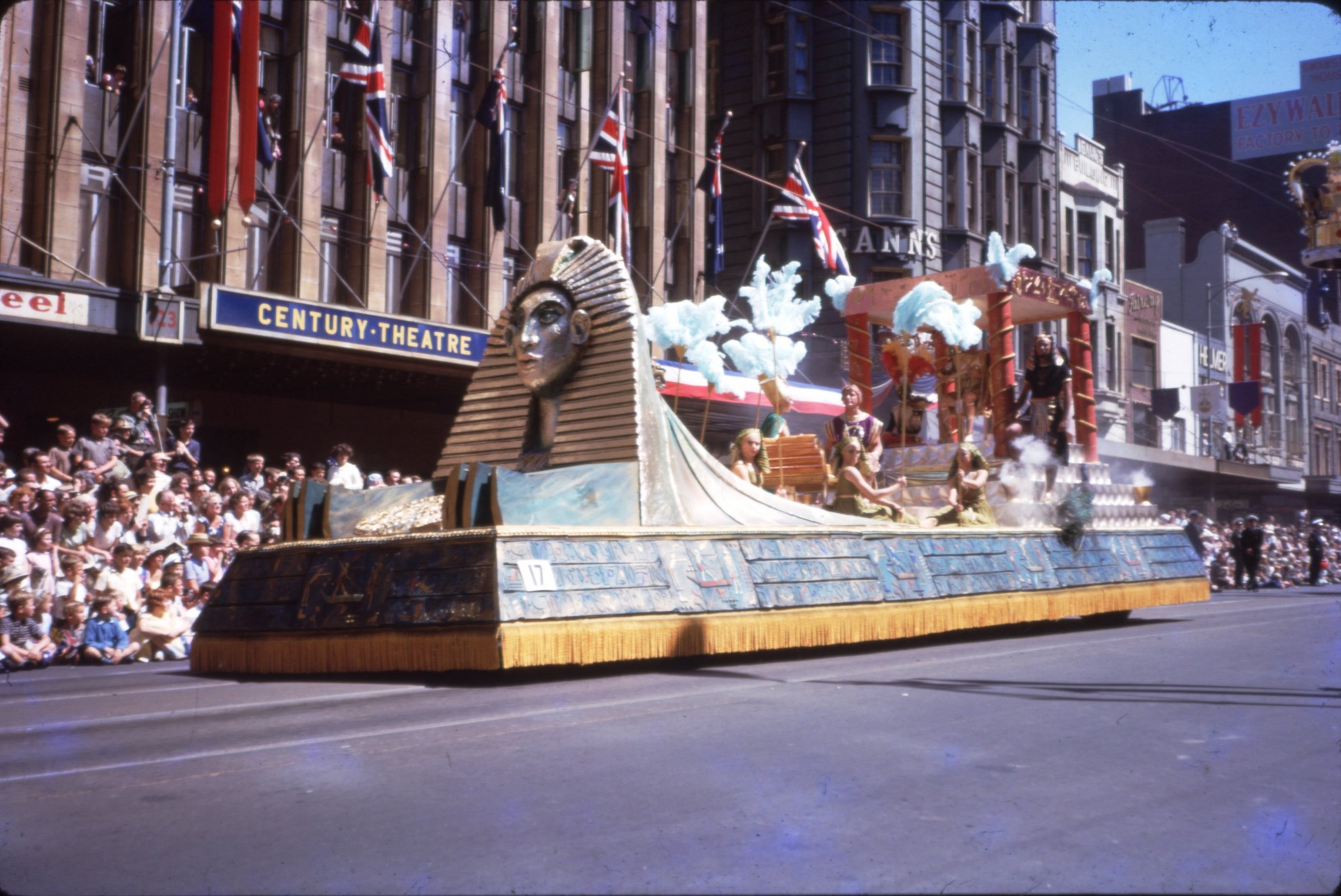 Retail Traders Association float A, 1963 - City Collection