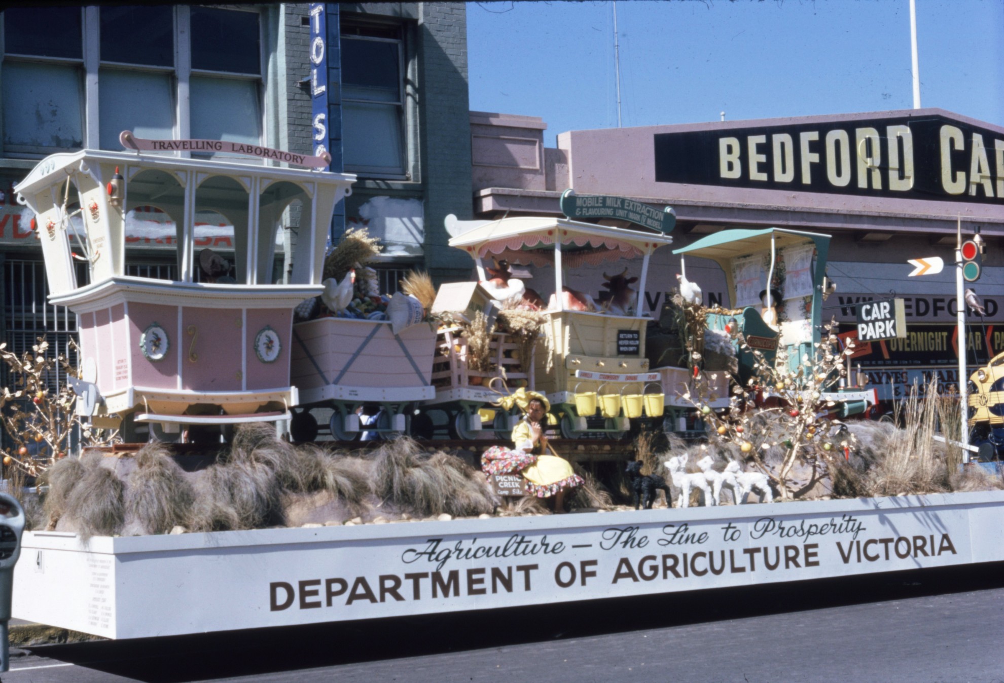 Department of Agriculture float A, 1963 - City Collection