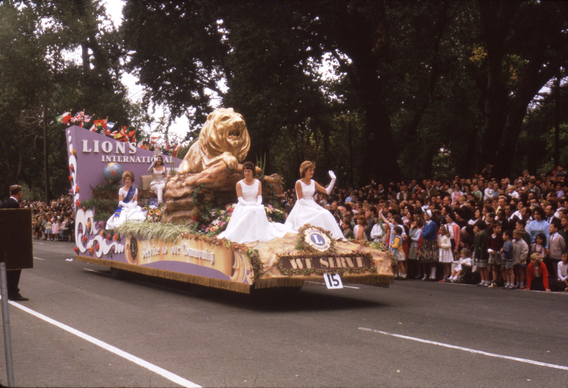 Lions International float, 1964 - City Collection