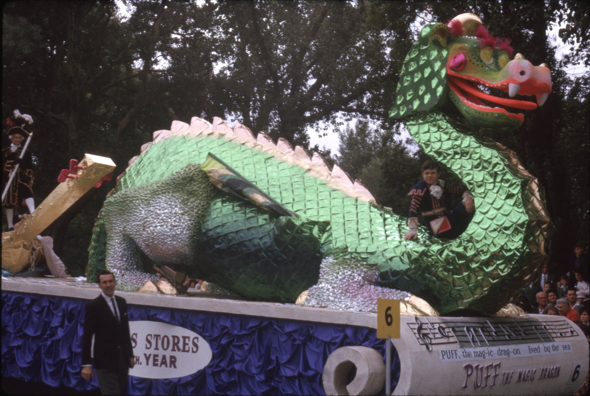 Coles "Puff the Magic Dragon" float, 1964 - City Collection