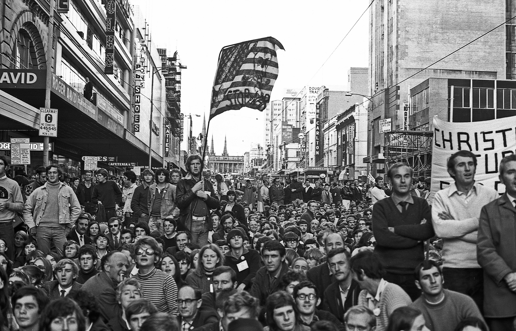 Sit-down on Bourke Street (Vietnam moratorium protest) - City Collection